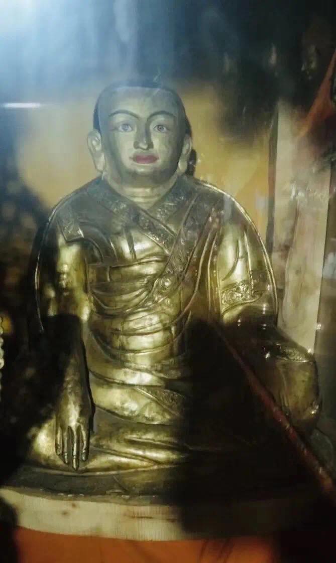 LOVE AMONG THE RUINS: RE-DISCOVERING GEKAR OF TSURPHU, THE WHITE CLIFF ...