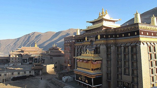 ASPIRATION FOR THE SWIFT RETURN OF JONANG LINEAGE HEAD BY 17th KARMAPA ...